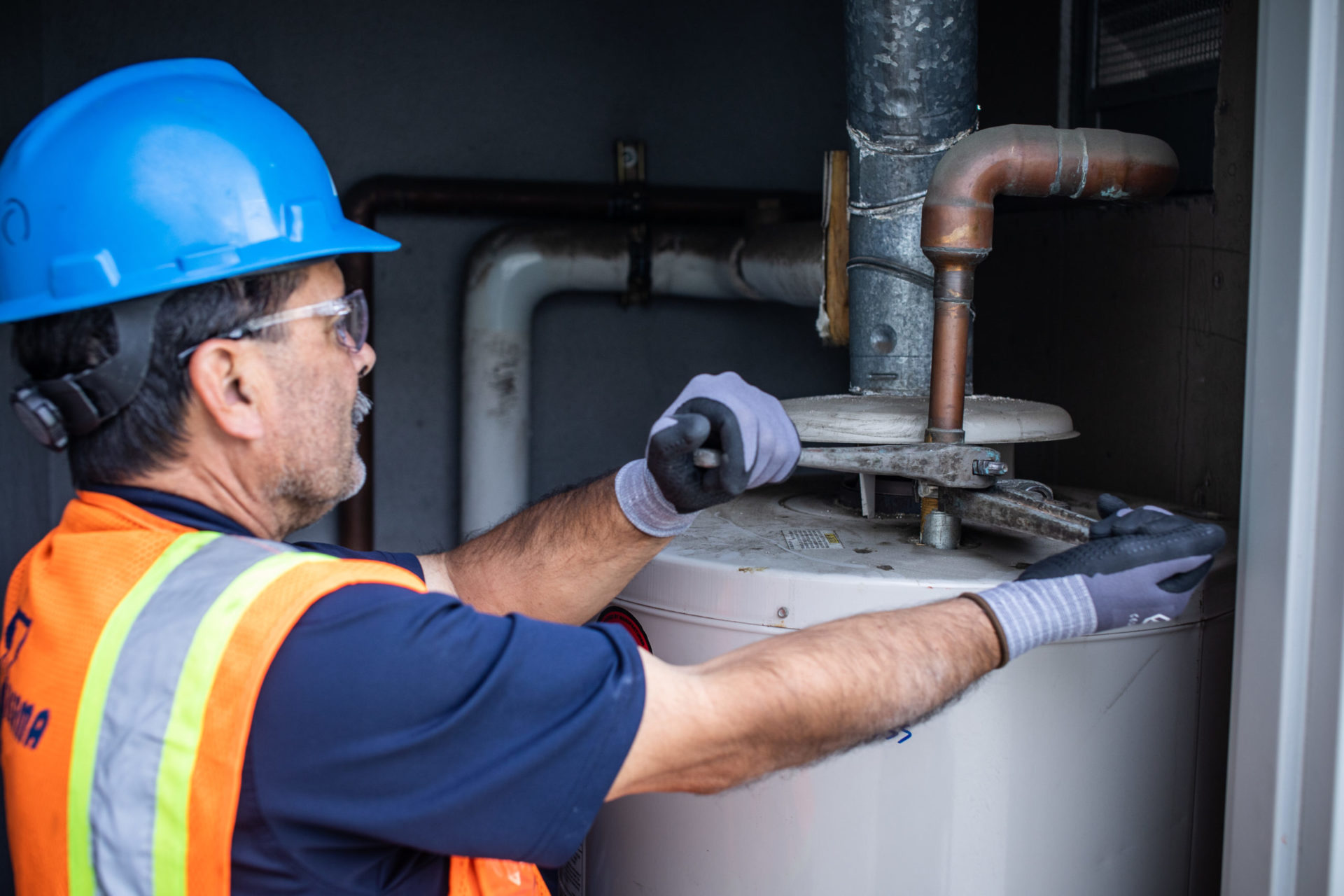 Services: Available All Hours, Unmatched Communication - Therma